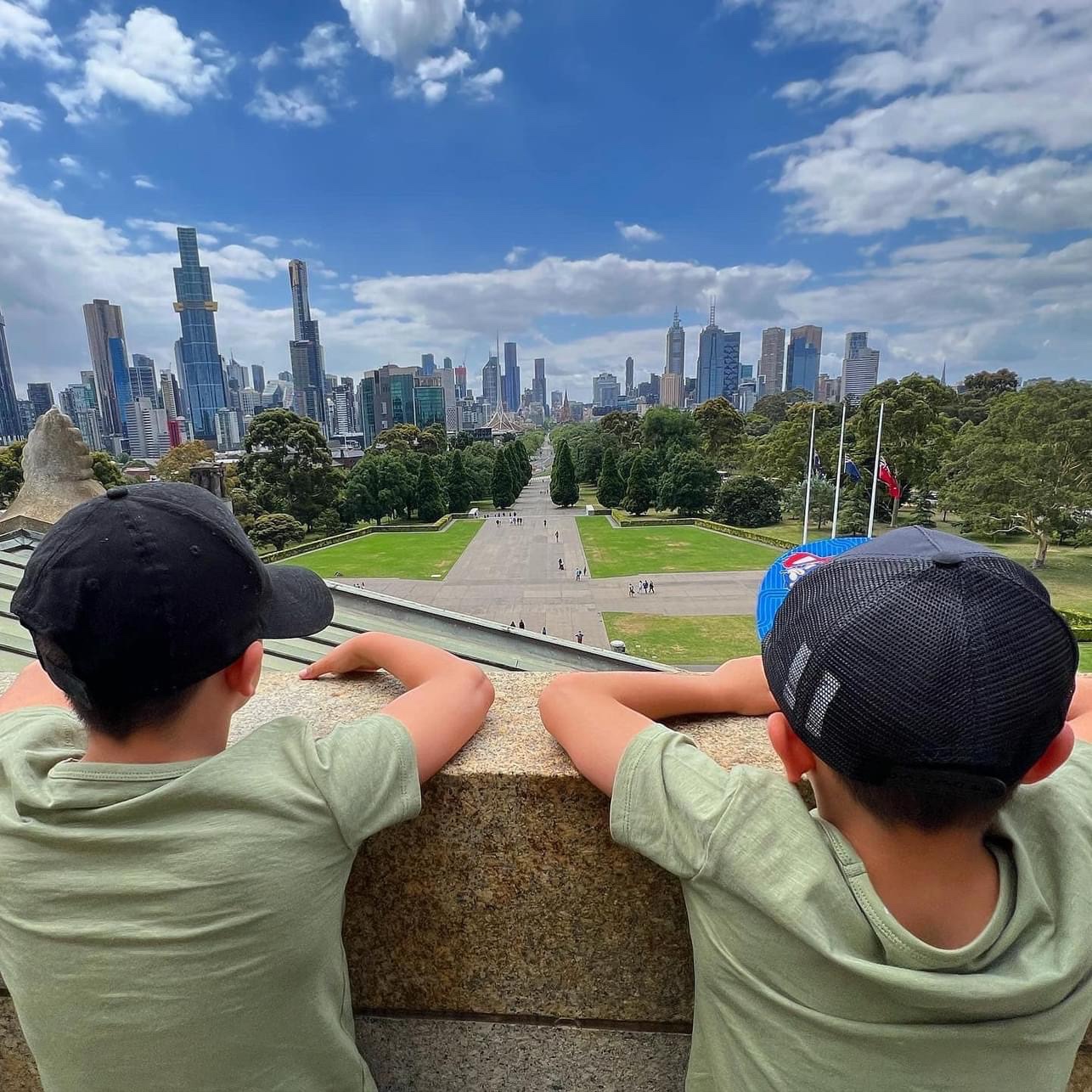 Shrine of Remembrance – Melbourne with Kidz (MWK)