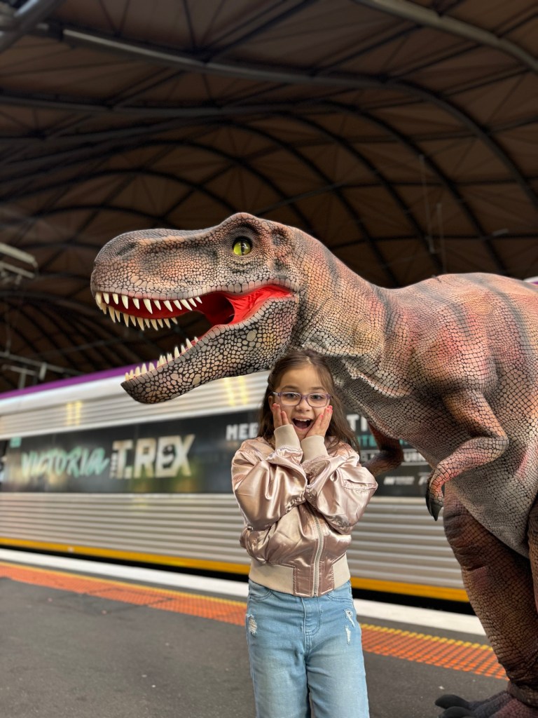 Victoria the T. Rex – Melbourne with Kidz (MWK)